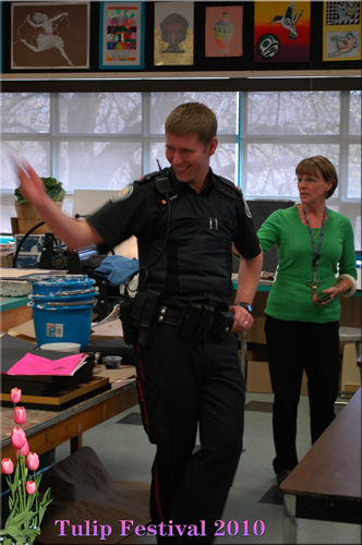 smART scKOOL - Bishop Allen Academy - Toronto Police 22 Div